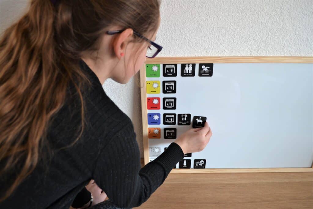 5 Tips voor structuur in opvoeding bij autisme - EasyAuti